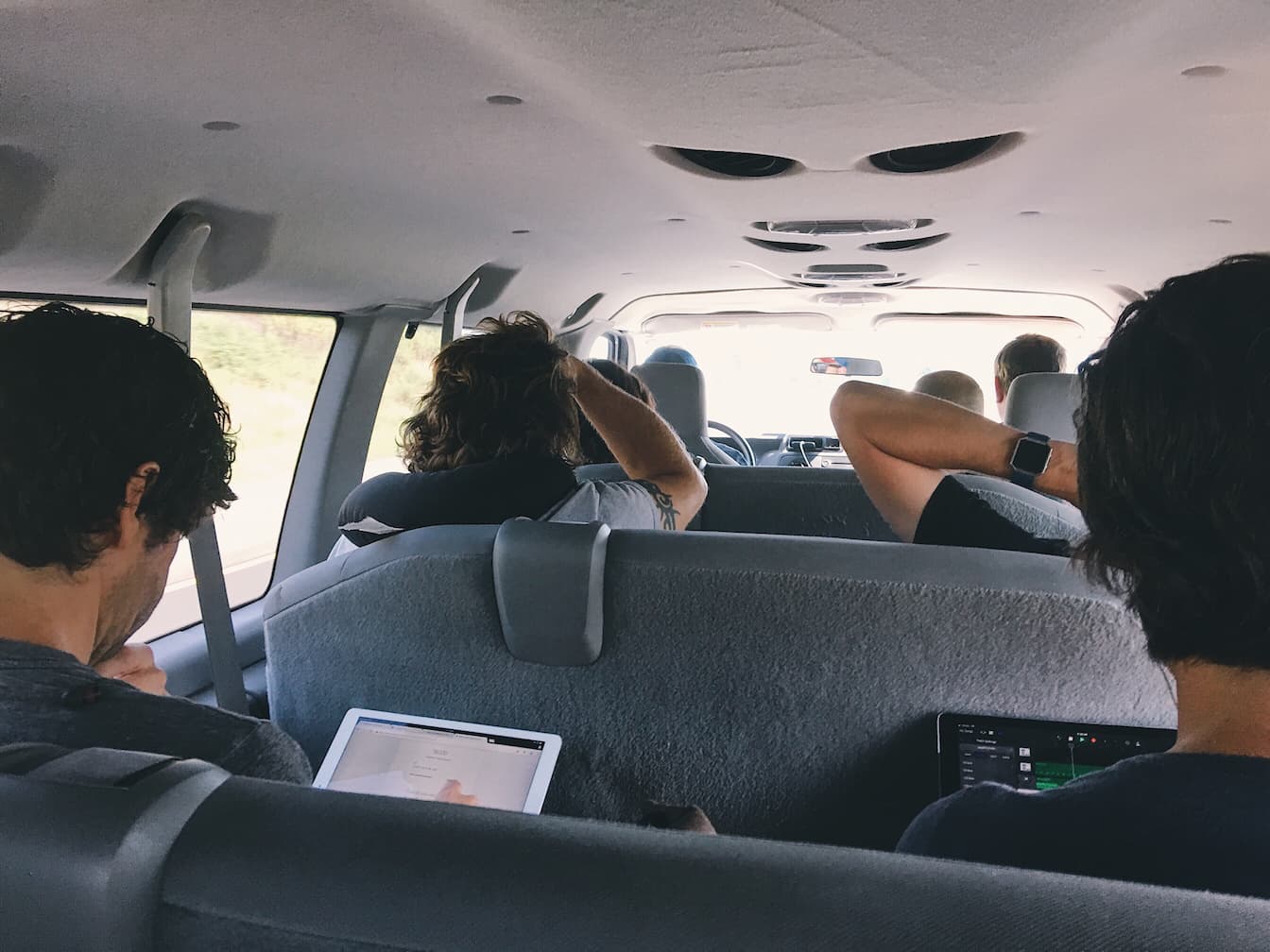Vanpool may be the perfect commuting solution - Pima Association of ... Vanpool may be the perfect commuting solution - Pima Association of ...